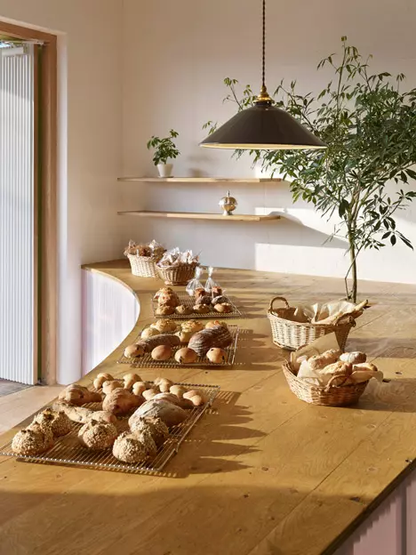 Bread Table troch Airhouse Design Office