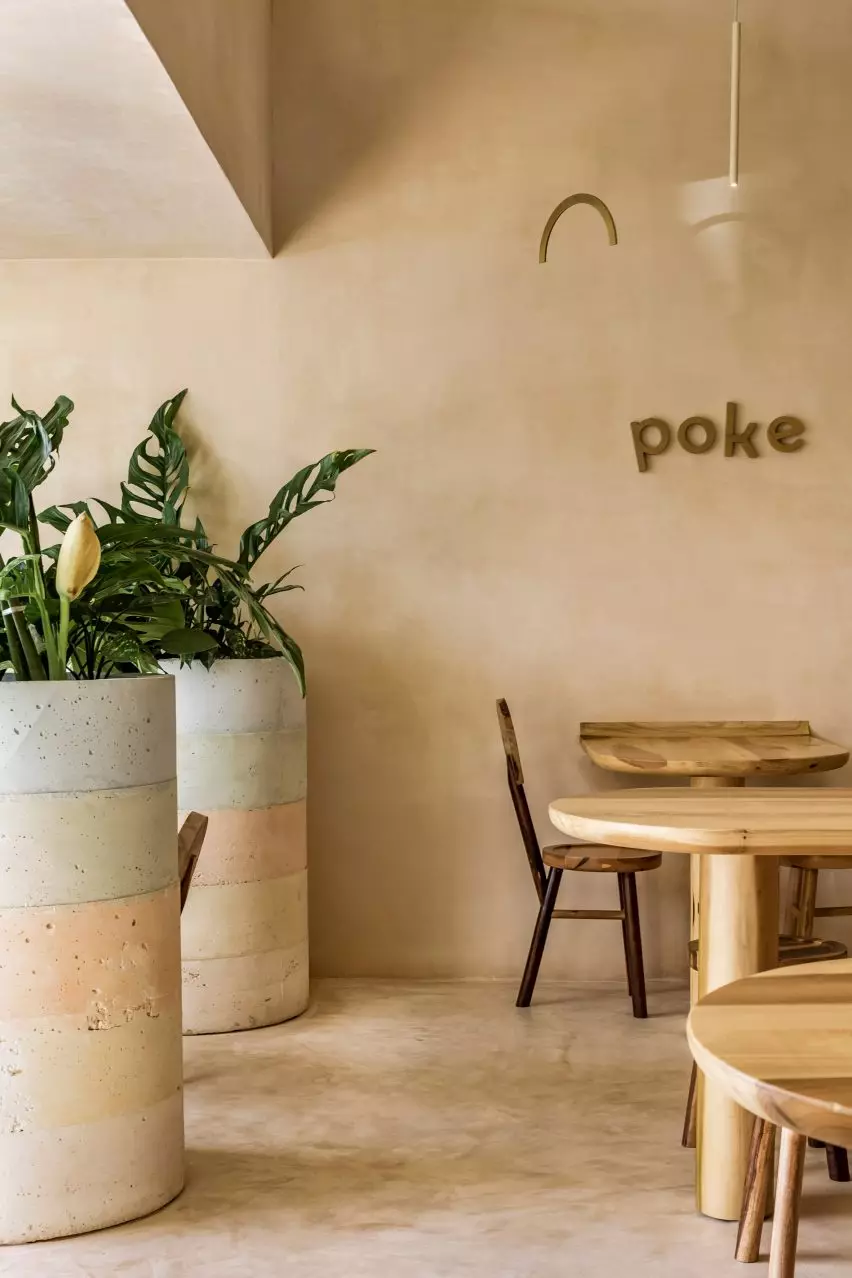 Maku Poke Stop در کانکون توسط WeWi