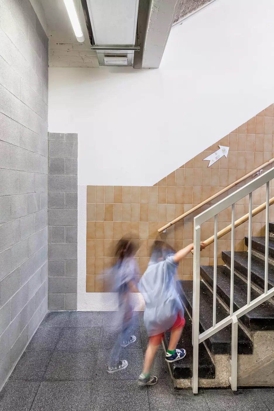 Renovasi sekolah 906 dening H Arquitectes