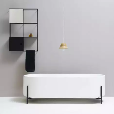 Felt planke, hoed lamp, en Stand badkuip en wasktafel troch Norm Architects foar Ex.T