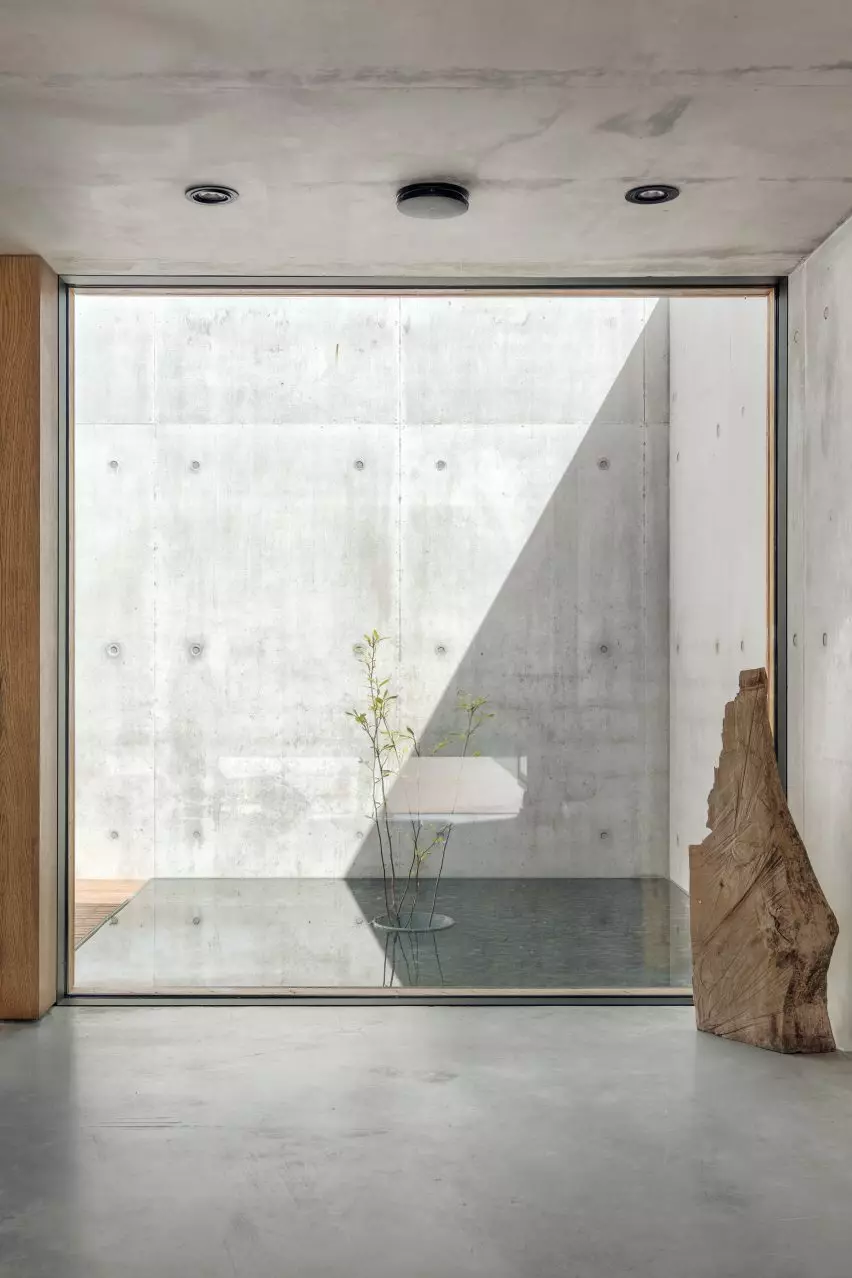 Casa JRv2 por Studio De Materia