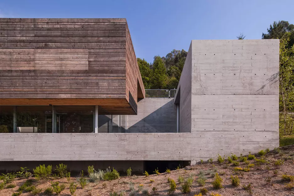 Casa Gerês en Portugal por Carvalho Araújo