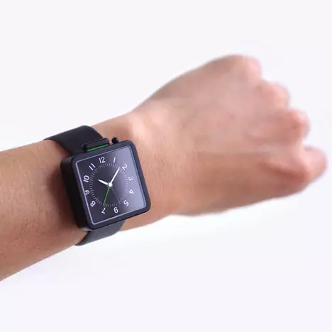 Analarm di una struttura industriale presso il Dezeen Watch Store