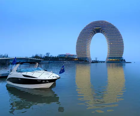 Sheraton Huzhou Hot Spring Resort от MAD