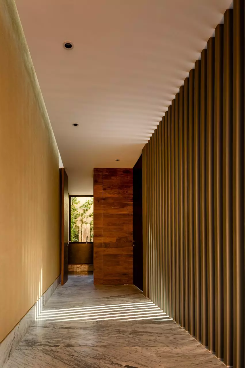 Cumbres House vum Arquitectura Sergio Portill