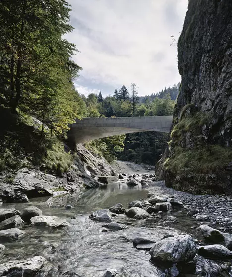 Schanerloch Bridge ndi Marte Marte Architects