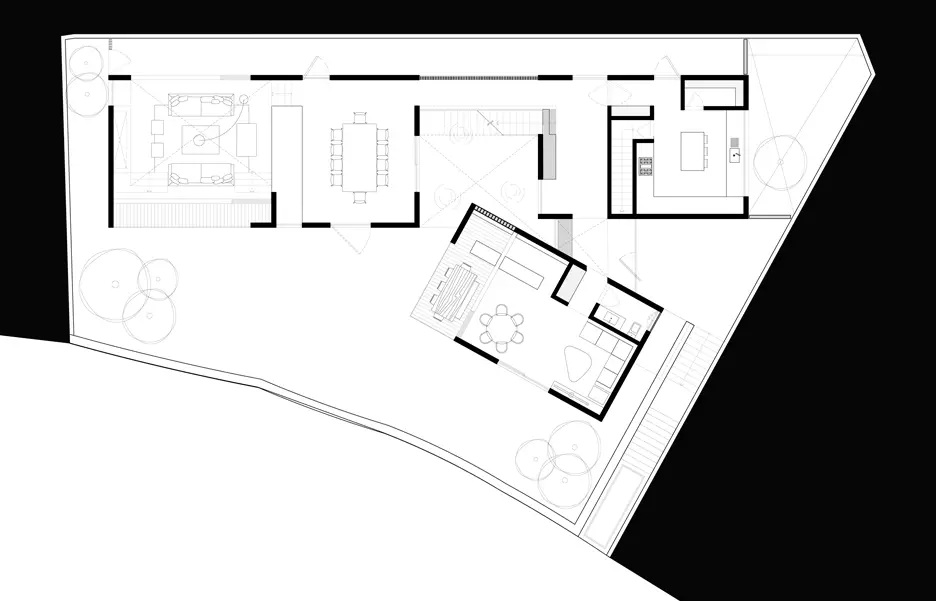 S House door Taller Hector Barroso