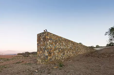 Ai Weiwei ಮೂಲಕ ಅಭಯಾರಣ್ಯ