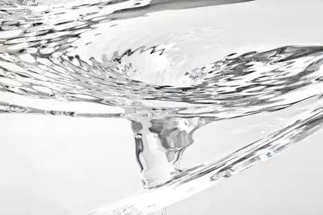 Zaha Hadidin Liquid Glacial