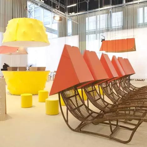 Design Bar na Stockholm Furniture Fair por Katrin Greiling