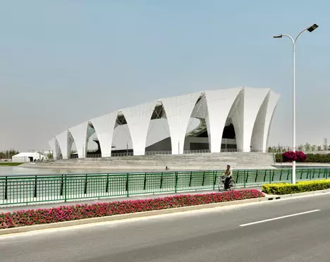 Shanghai Oriental Sports Centre by GMP Architekten