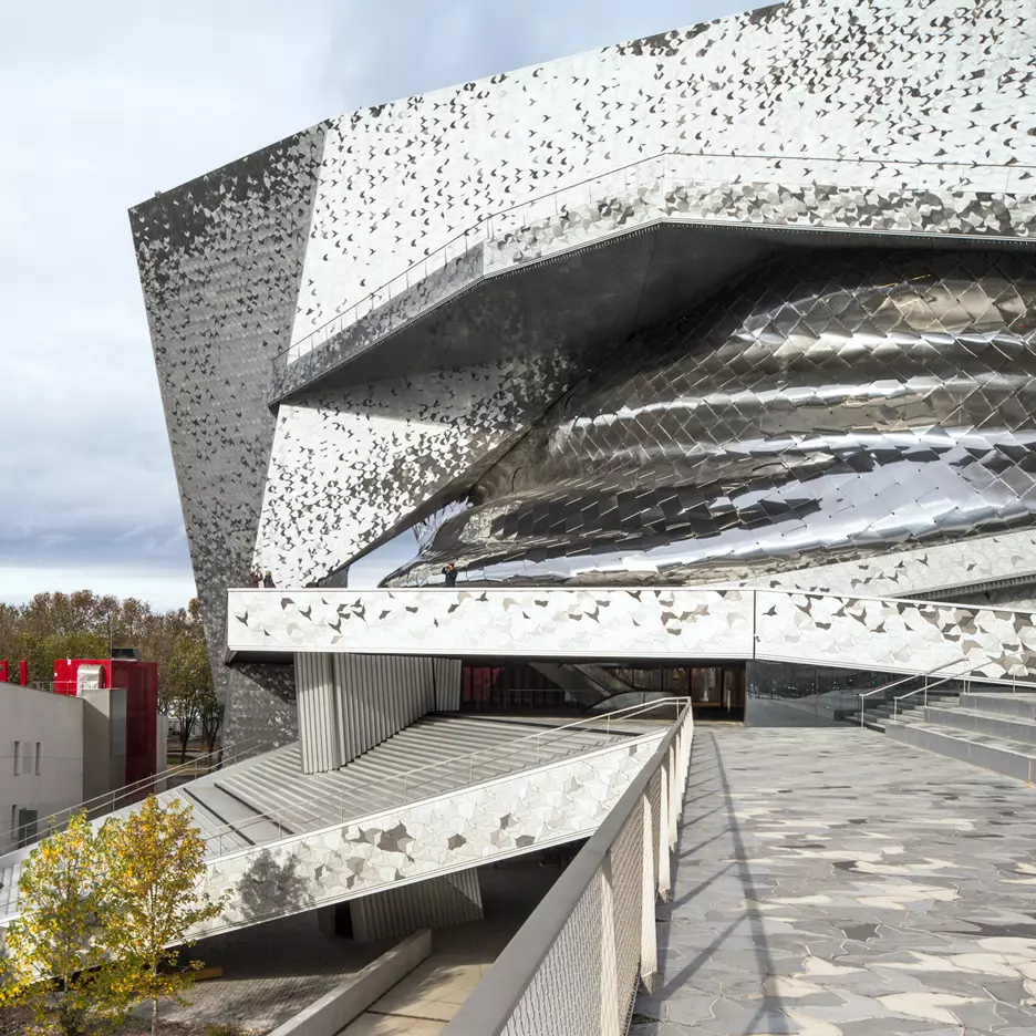 Philharmonie De Paris oleh Jean Nouvel difoto oleh Danica O Kus