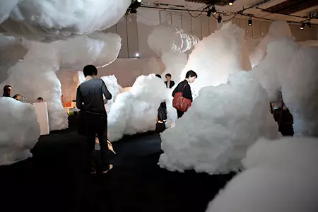 Cloud oleh Makoto Tanijiri 80513_3