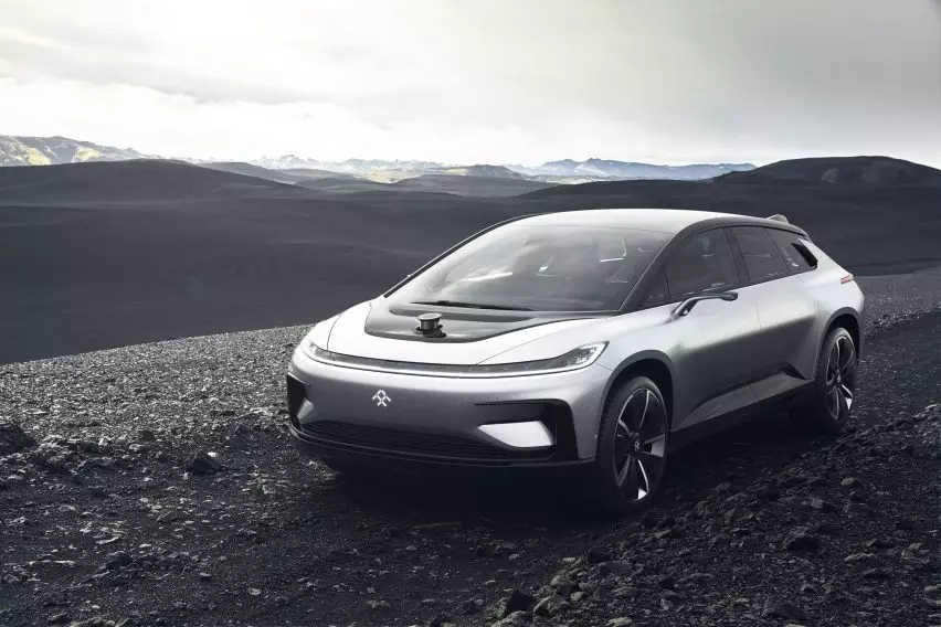 ff91-electric-car-transport-design-vehicles-ces-2017_dezeen_2364_col_3