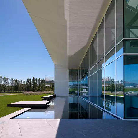 Italcementi i.lab vum Richard Meier & Partners