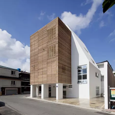 Louver Haus av Smart Architecture