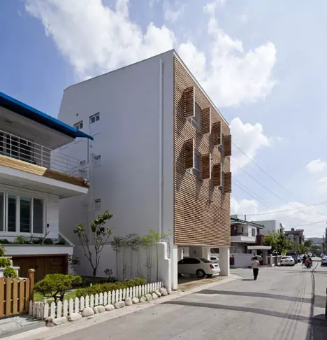 I-Louver Haus nge-Smart Architecture