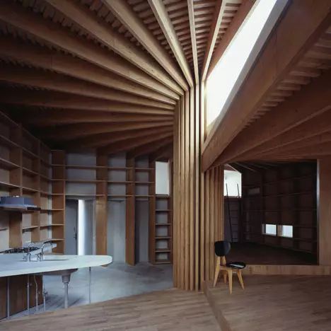 บ้านต้นไม้โดย Mount Fuji Architects Studio