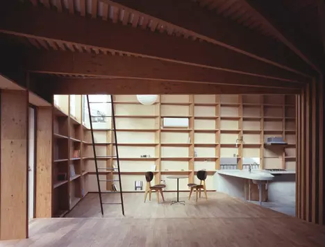 Balay sa Kahoy sa Mount Fuji Architects Studio