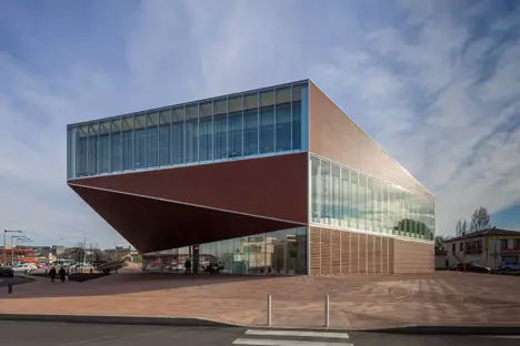 Montauban Public Library