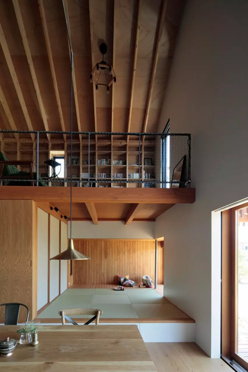 Tab House ni Takanori Ineyama Architects