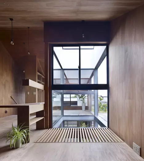 Casa Ogaki de Katsutoshi Sasaki and Associates