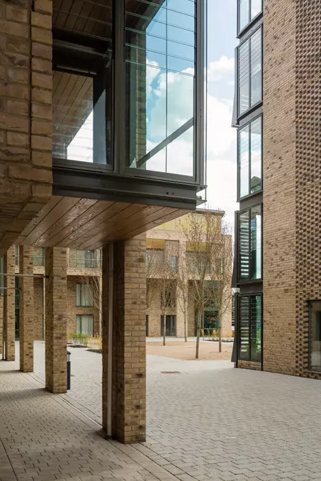 Residência em Great Kneighton por Proctor e Matthews Architects