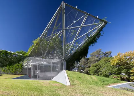 Waterloo Youth Family and Community Center af Collins og Turner_dezeen_8