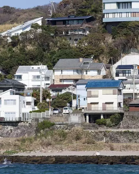 Wind-dyed House by Kazuhiko Kishimoto:acaa