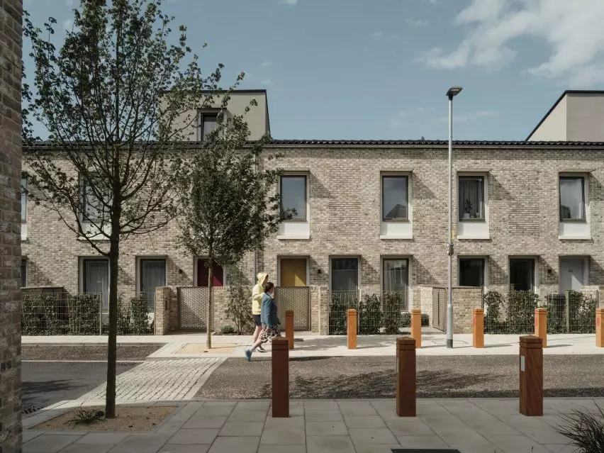 Pemenang Stirling Prize 2019: Perumahan sosial Goldsmith Street oleh Mikhail Riches dengan Cathy Hawley di Norwich