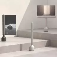 Şaquli, landşaft və yalnız soundbar mövqelərində Studio Booboon tərəfindən üç Totem modeli