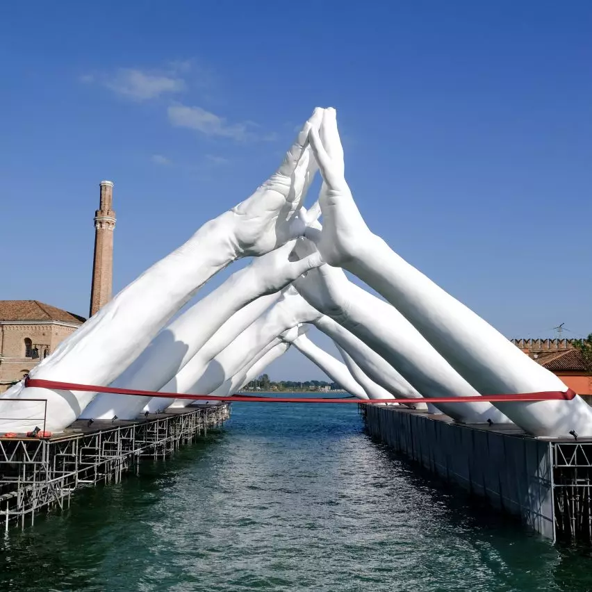 Venice Art Biennale 2019 kev teeb tsa thiab kev nthuav qhia pom 8729_4