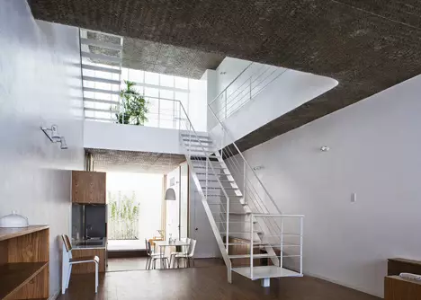 ANH House by Sanuki + Nishizawa