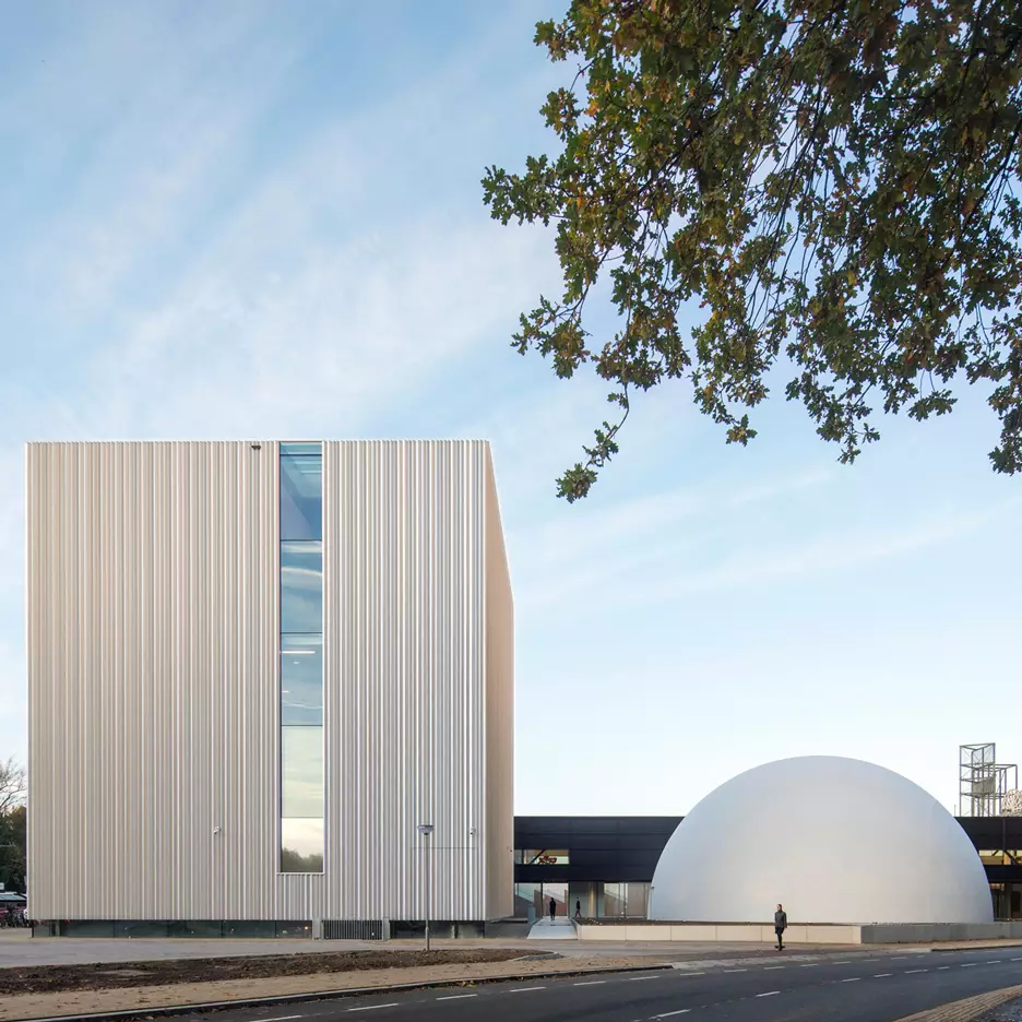 Museum Square Limburg por Shift AU