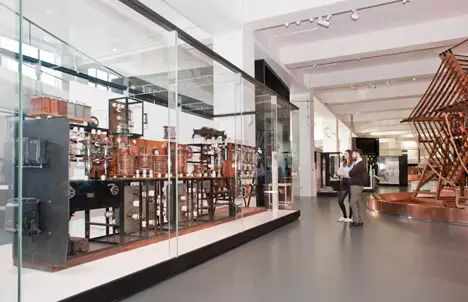 Galería de Barber y Osgerby para el Museo de Ciencias de Londres