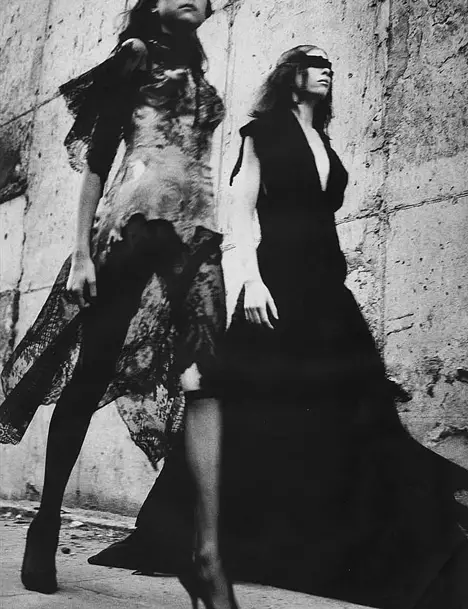 Olivier Theyskens Musim Semi Musim Panas 1998 Foto Jurgen Rogiers