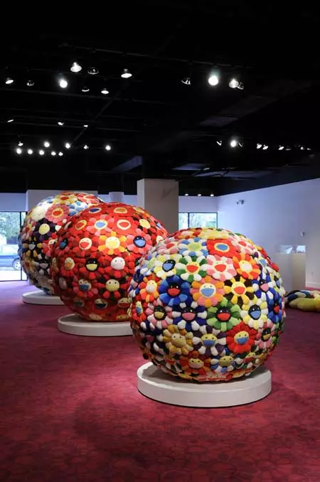 Takaši Murakami no dizaina Maiami