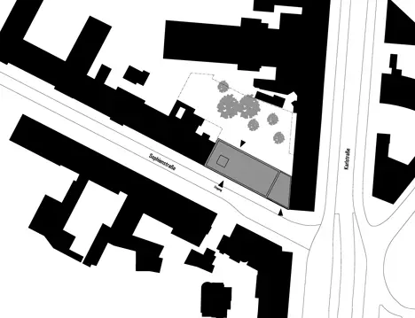 Scoil Ghramadaí i Karlsruhe, an Ghearmáin ag Netzwerk Architekten