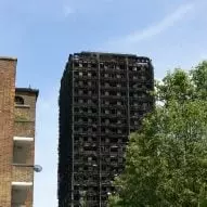 Ukuhlolwa kokuphepha komlilo kukhombisa ukuthi uhlelo lwe-Grenfell cladding 