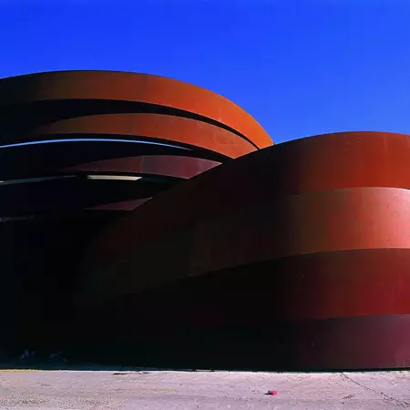 Matxafka Naqshad Holon ee Ron Arad Architects