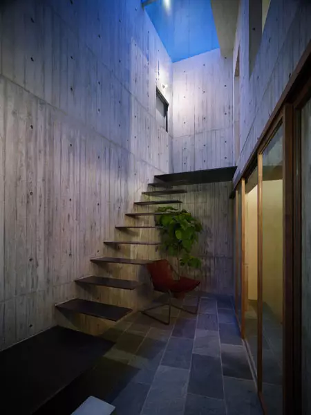 Casa a Hiro di Suppose Design Office 95417_15