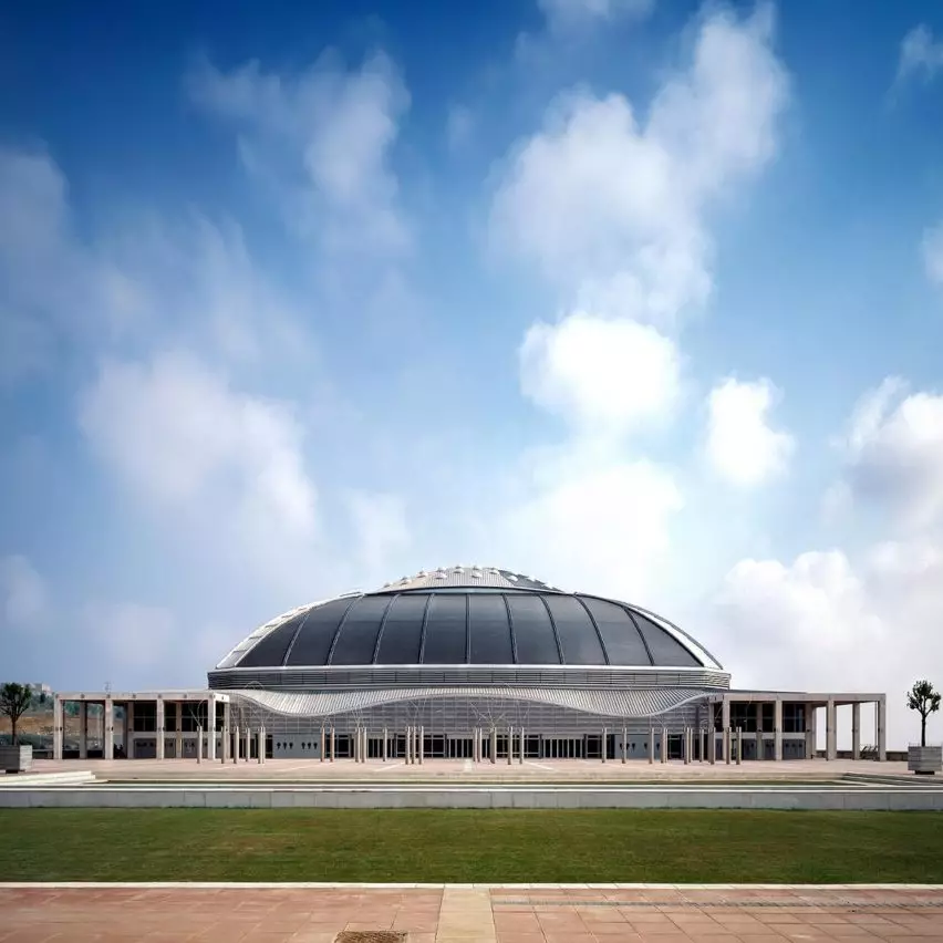 Palau Sant Jordi af Arata Isozaki