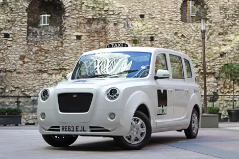 _ Metrocab-by-Frazer-Nash-Research-and-Ecotive_dezeen_468_0