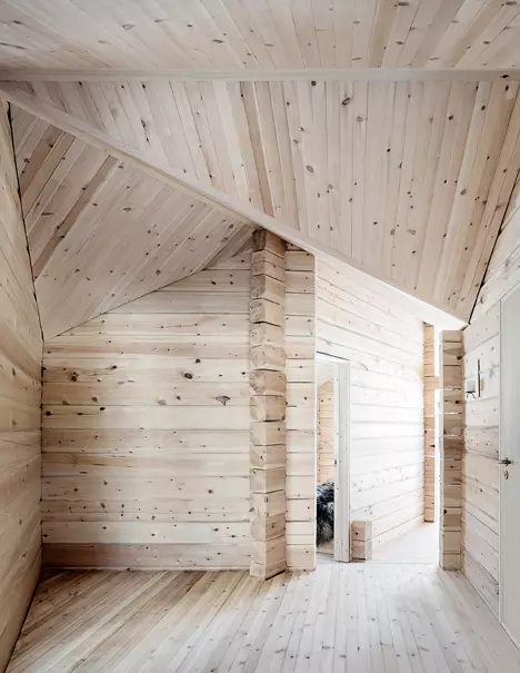 Cabin sa Femunden ni Aslak Haanshuus Arkitekter