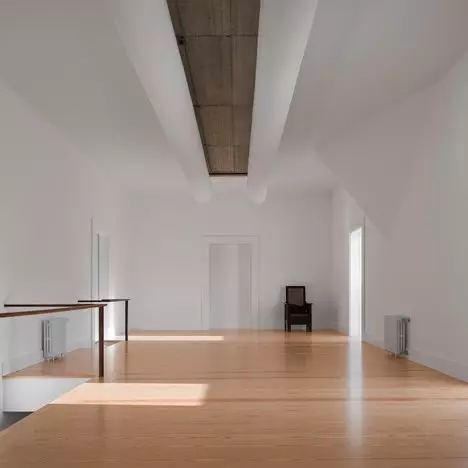 Xanî li Oporto ji hêla Alvaro Siza ve