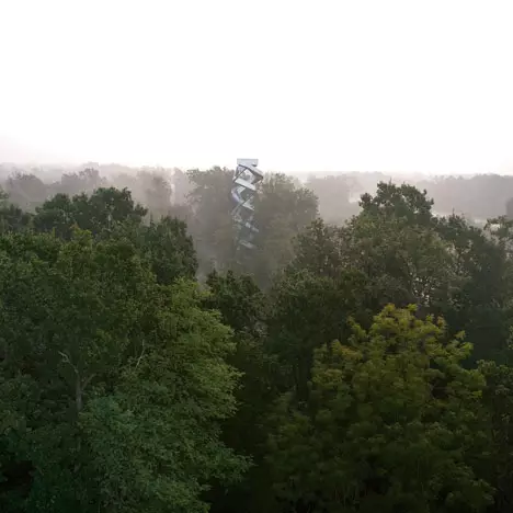 Observasjonstårn ved elven Mur ved terreng loenhart mayr